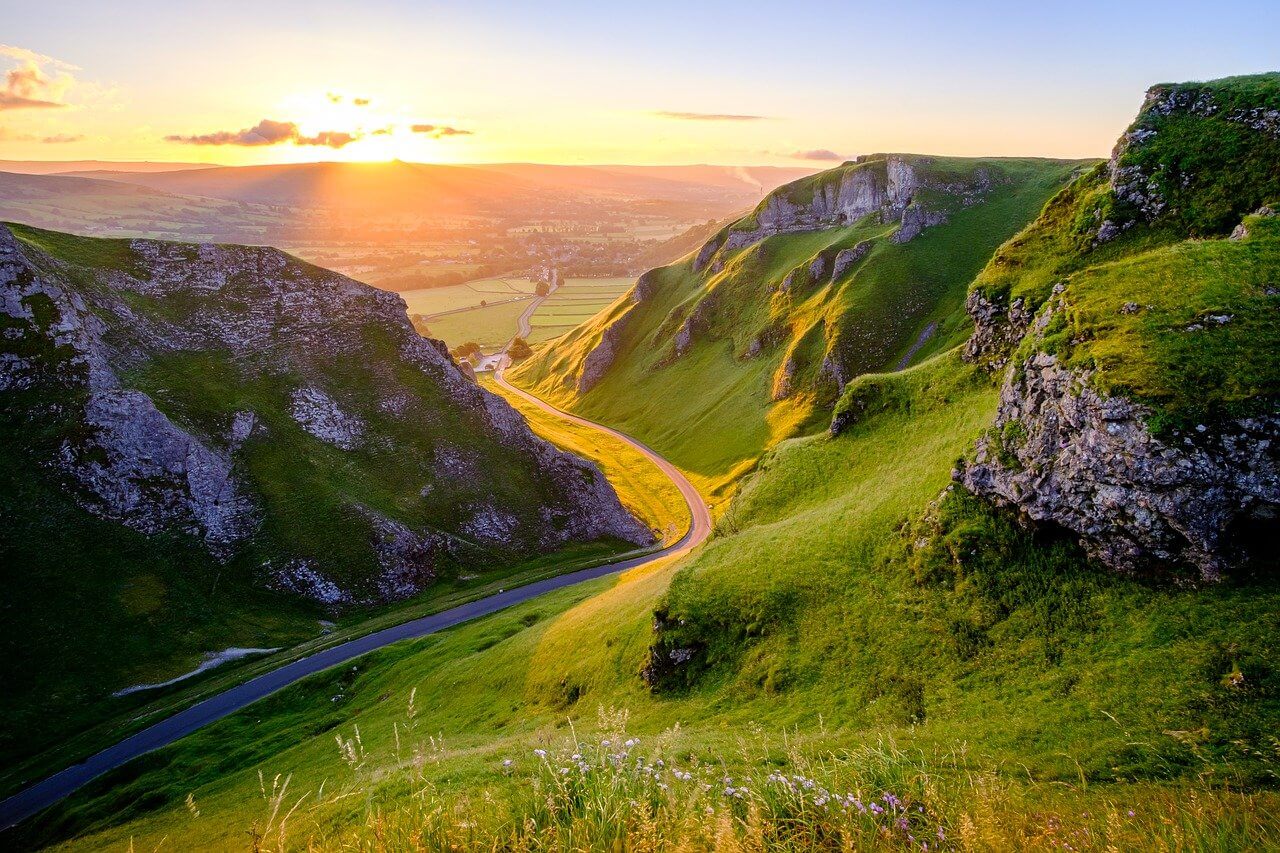 Home - Places to Visit in England