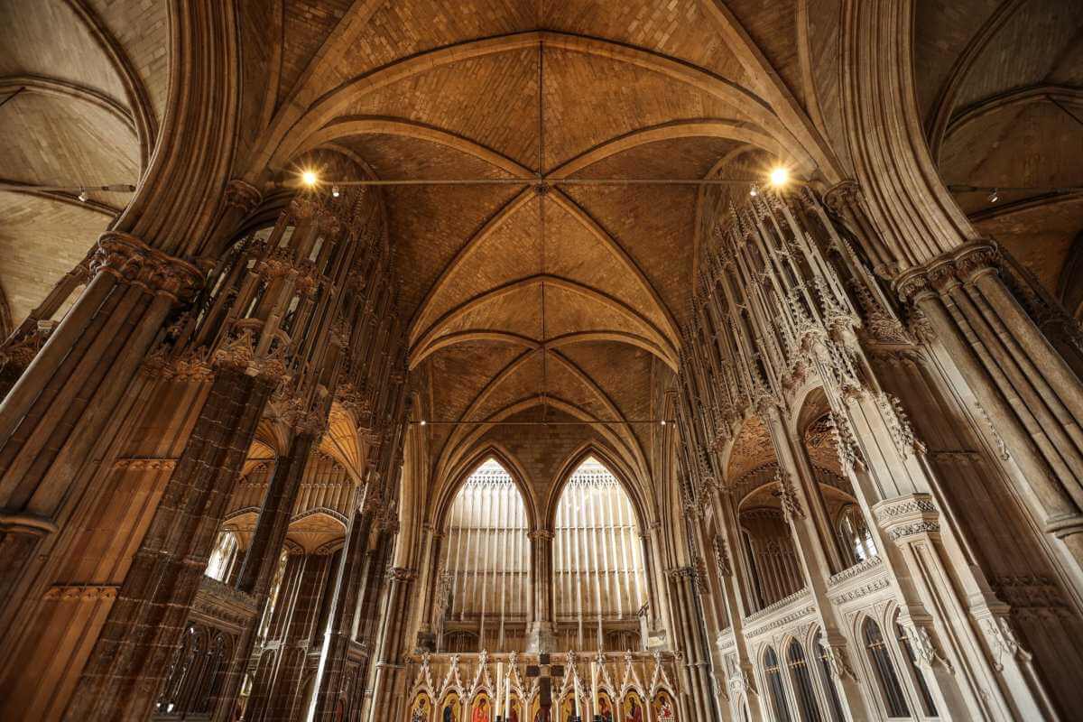 12 Interesting & Beautiful Places to Visit in South East England