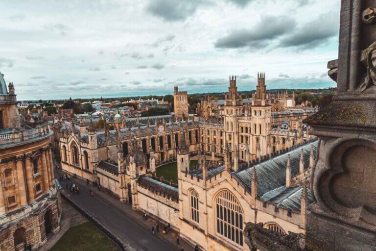 12 Interesting & Beautiful Places to Visit in South East England