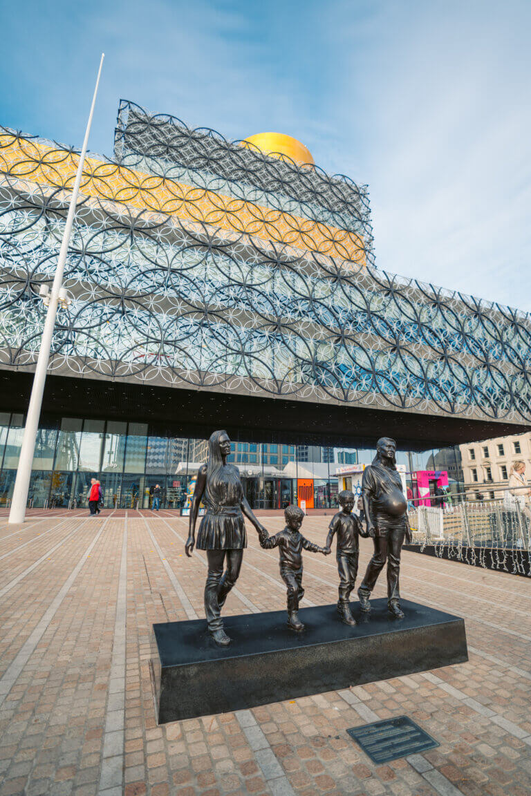 13 Interesting and Beautiful Places to Visit in Birmingham, England