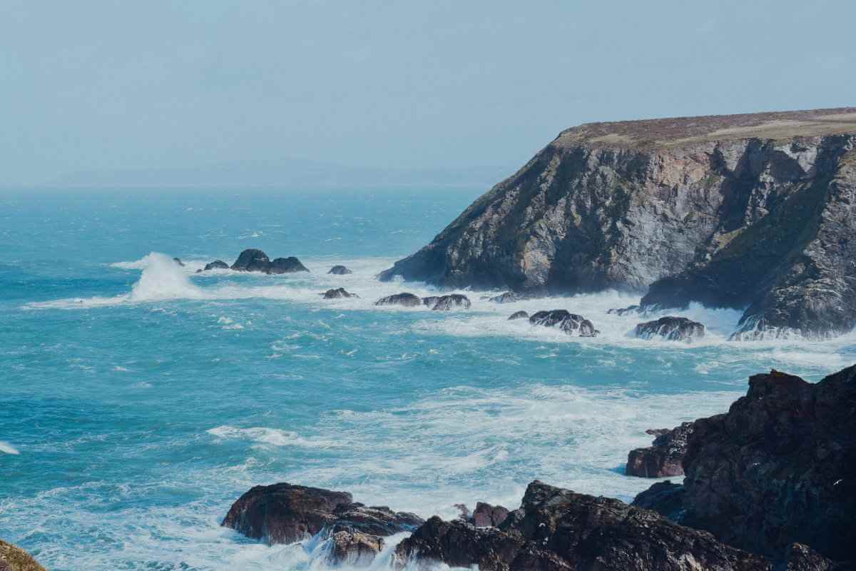 11 Interesting & Beautiful Places to Visit in Cornwall
